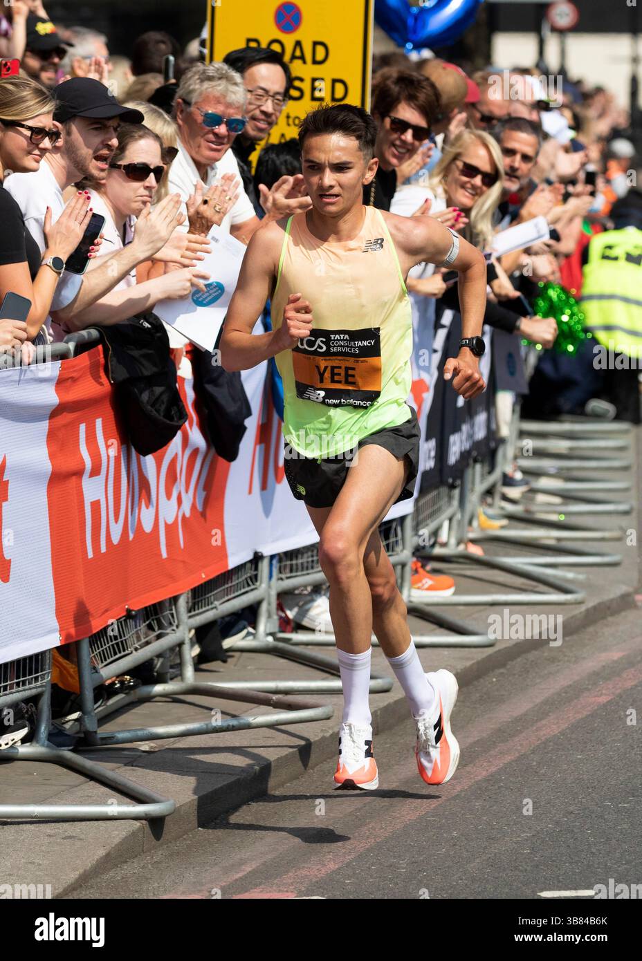 Alex Yee the Olympic Triathlon champion competing in the London ...