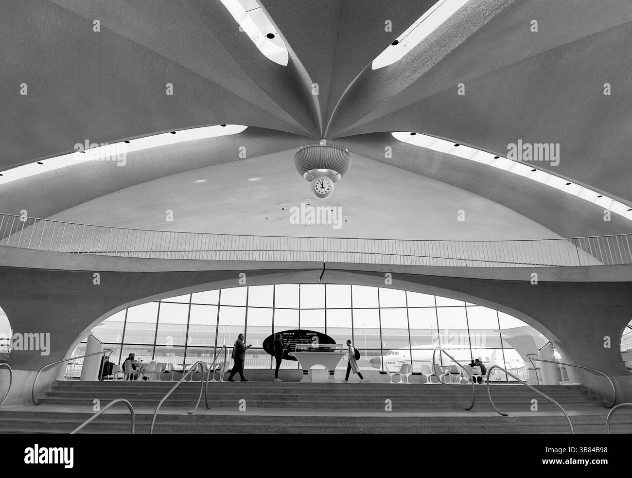 The TWA Hotel at JFK International Airport Terminal 5 in Flushing ...
