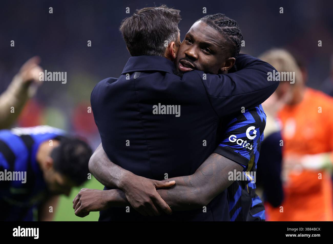 Milano, Italy. 06th May, 2025. Marcus Thuram of Fc Internazionale (R ...
