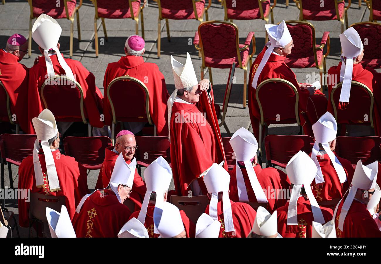 Rom, Vatikan 26.04.2025 Beerdigung Papst Franziskus: Schmuckbild ...