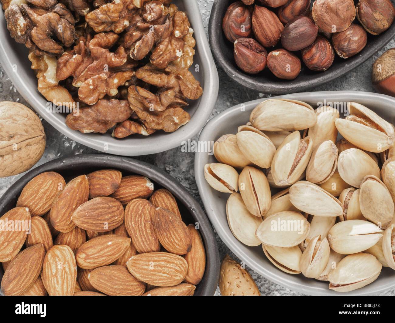 Closeup shot empty plates hi-res stock photography and images - Alamy
