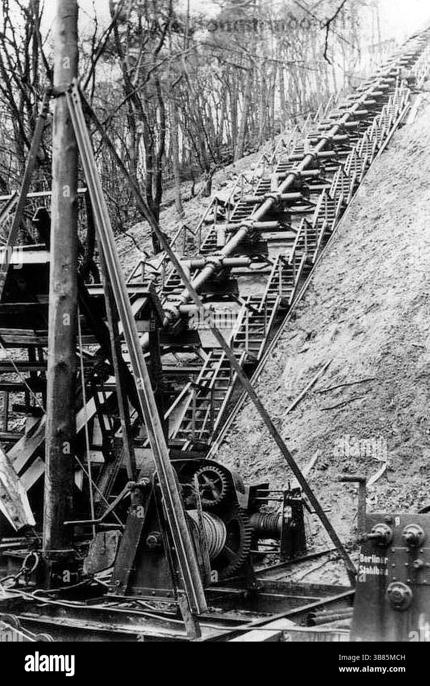 The V-3 was a German World War II large-caliber gun working on the ...