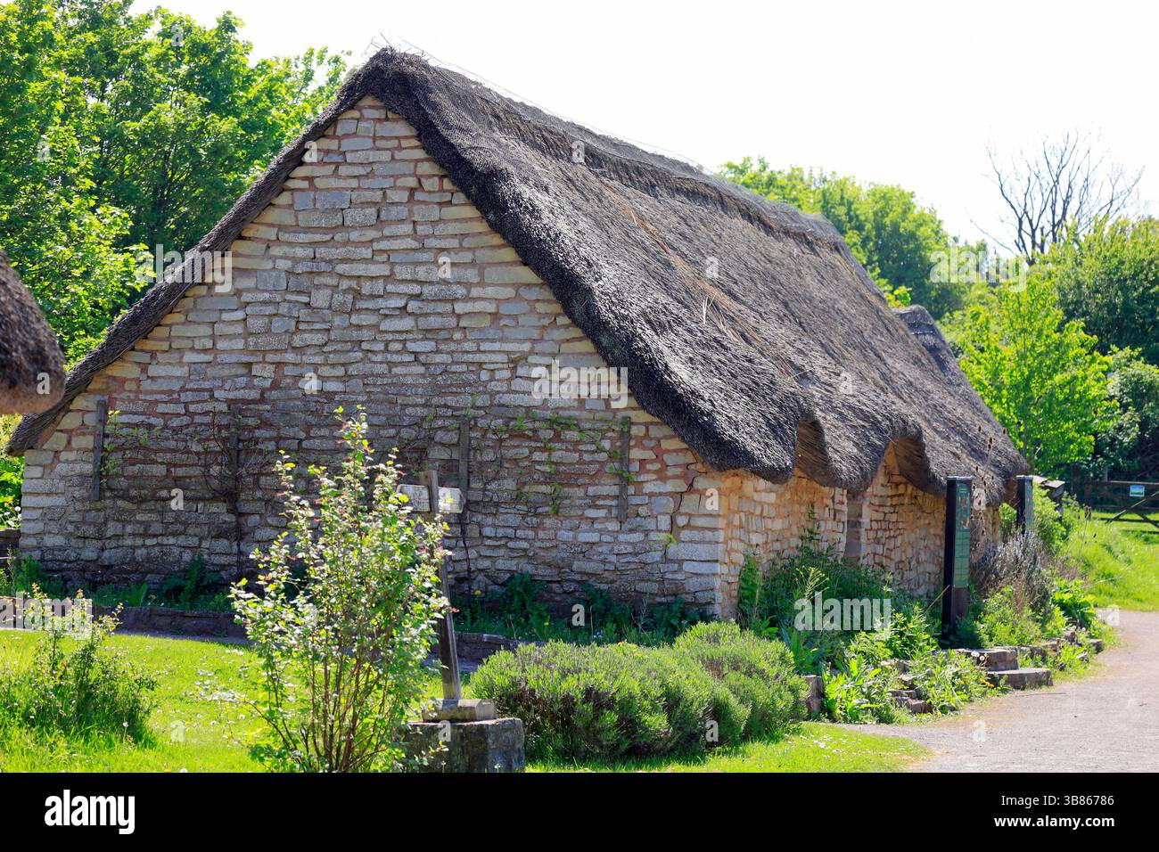 Cosmeston mediaeval village open air museum, Cosmeston Lakes and ...