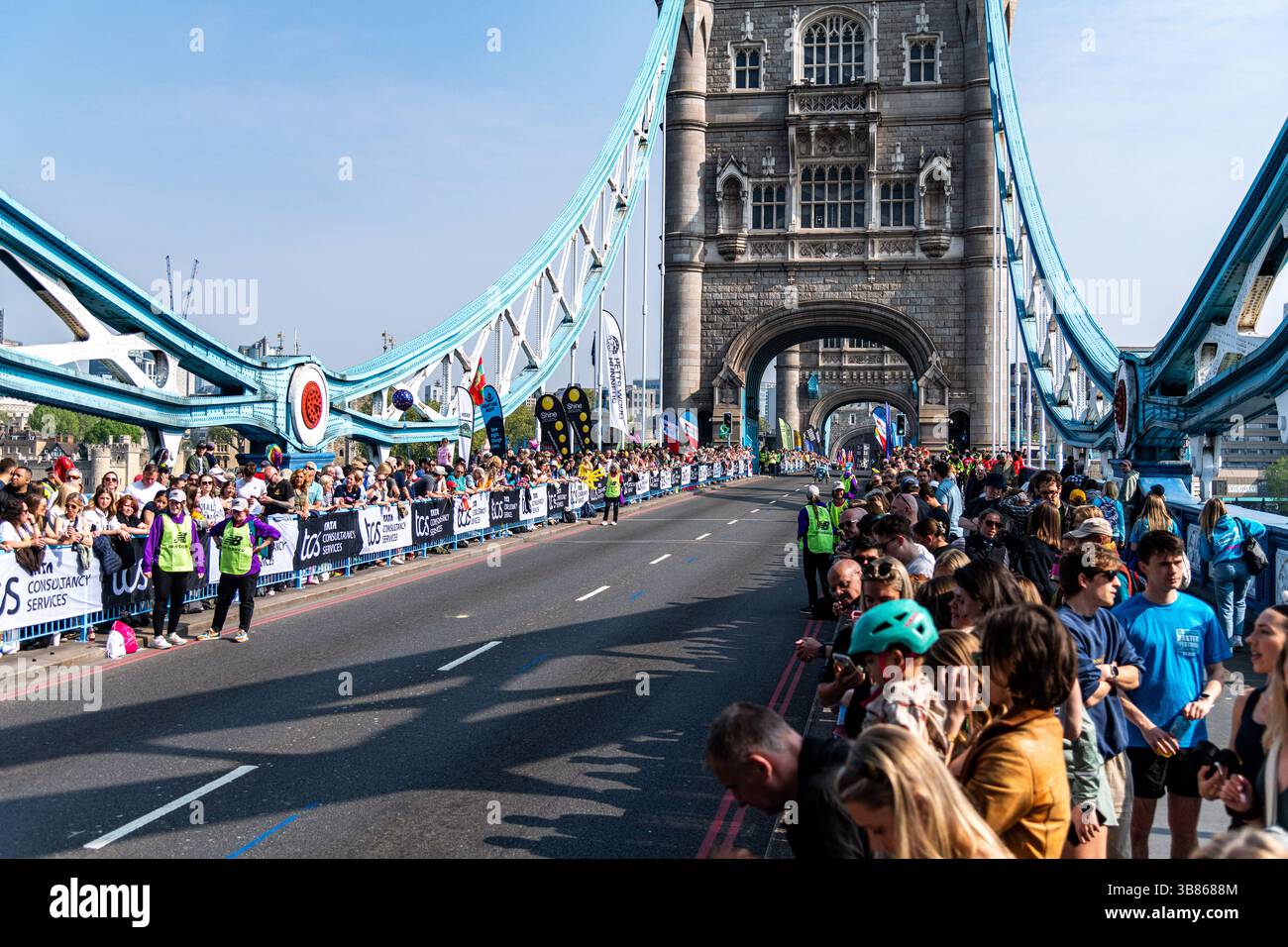 Spectators watching and supporting runners at the London Marathon 2025 ...