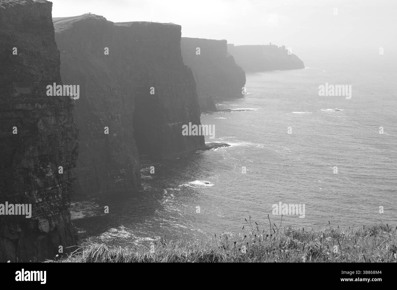 View coastline cliffs in Black and White Stock Photos & Images - Alamy