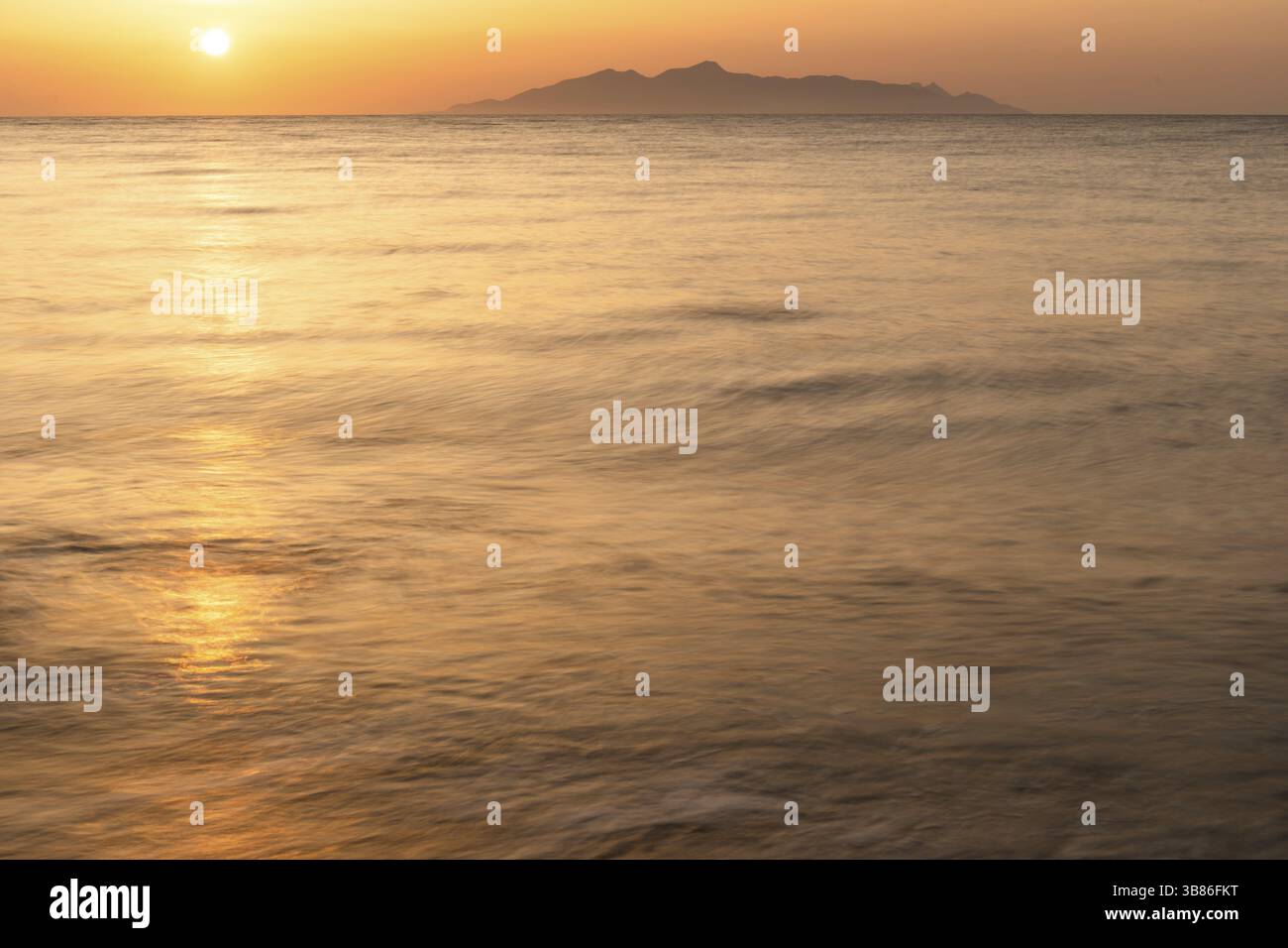 Rising sun fira hi-res stock photography and images - Alamy