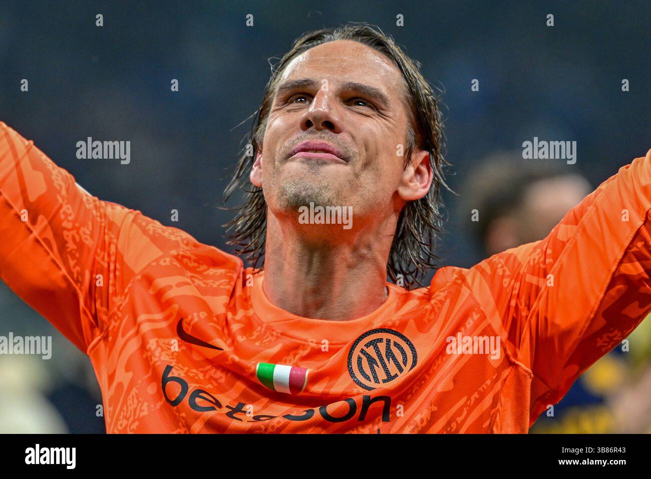 Milano, Italy. 06th May, 2025. Goalkeeper Yann Sommer of Inter seen in ...