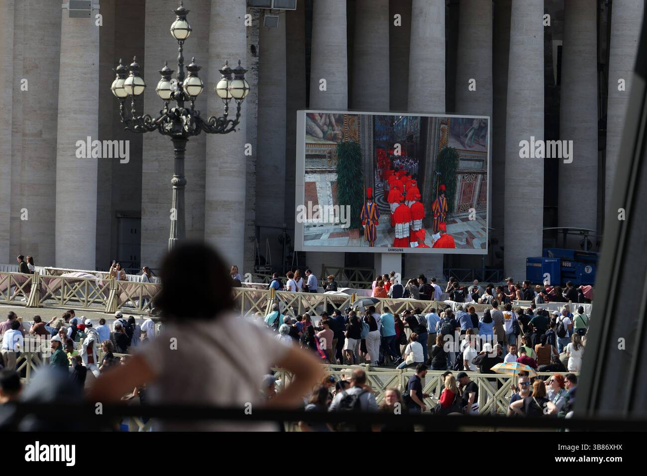 Rome, Italy. 07th May, 2025. Rome Italy 05/07/2025: Thousands of ...