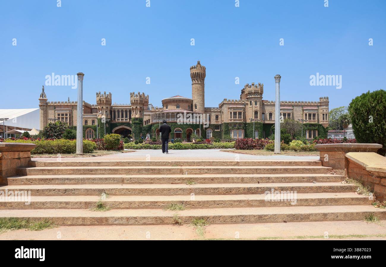 Bengaluru Palace in Bangalore, Karnataka, India Stock Photo - Alamy