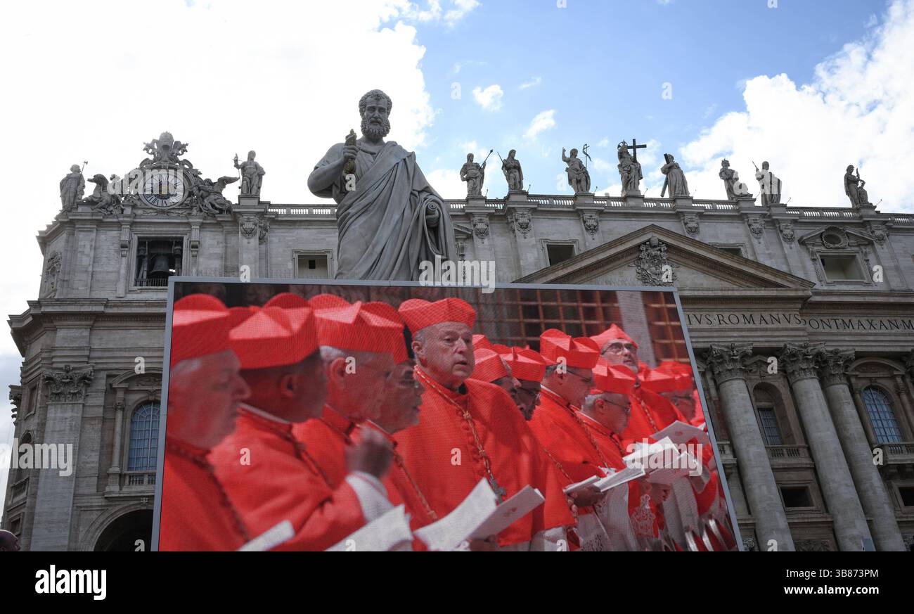 Rom, Vatikan 07.05.2025 Papstwahl / Konklave beginnt mit dem Einzug der 133. Kardinaele in die ...