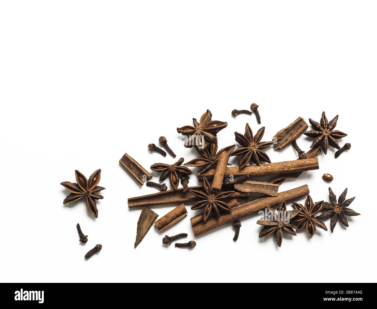 Winter spices background. Cinnamon, cloves and star anise with copy ...