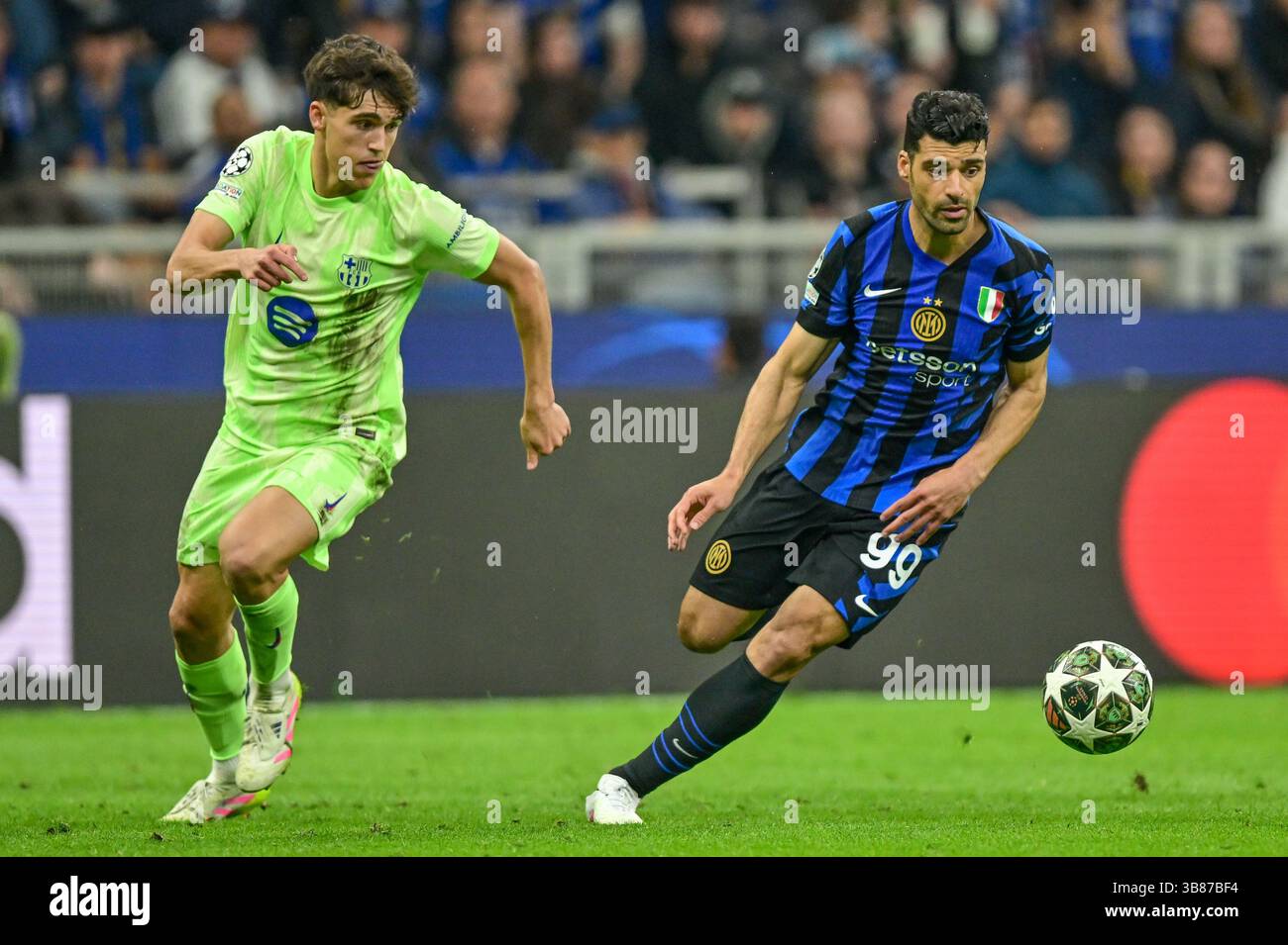 Milano, Italy. 06th May, 2025. Mehdi Taremi (99) of Inter seen during ...