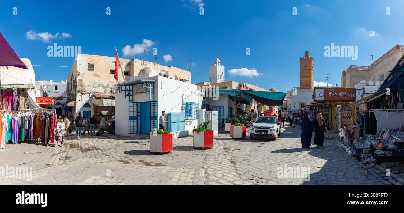 Kairouan medina tunisia hi-res stock photography and images - Alamy