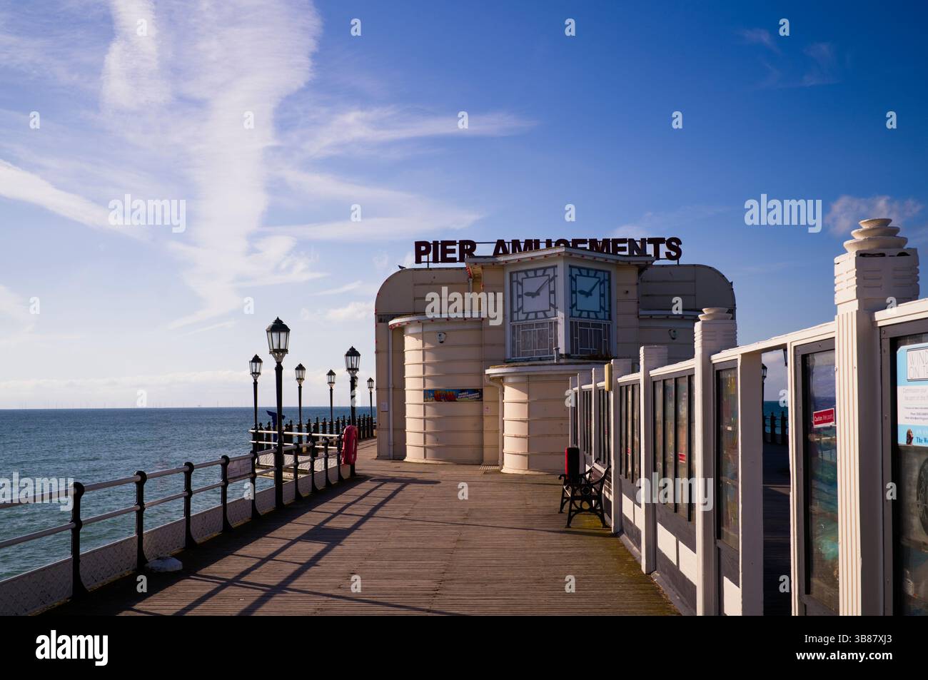 Worthing art deco hi-res stock photography and images - Alamy