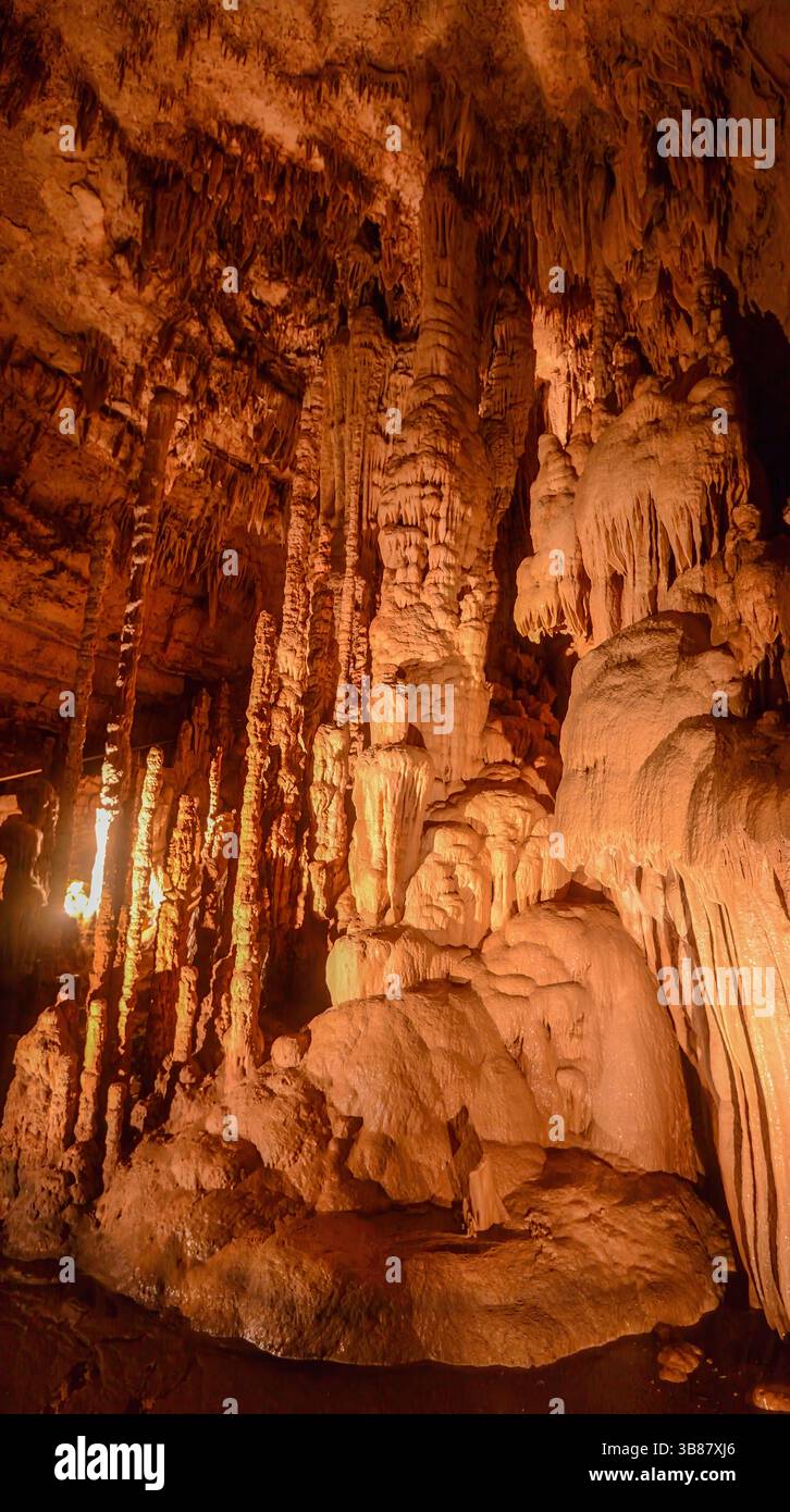 Natural Bridge Caverns in San Antonio Stock Photo - Alamy