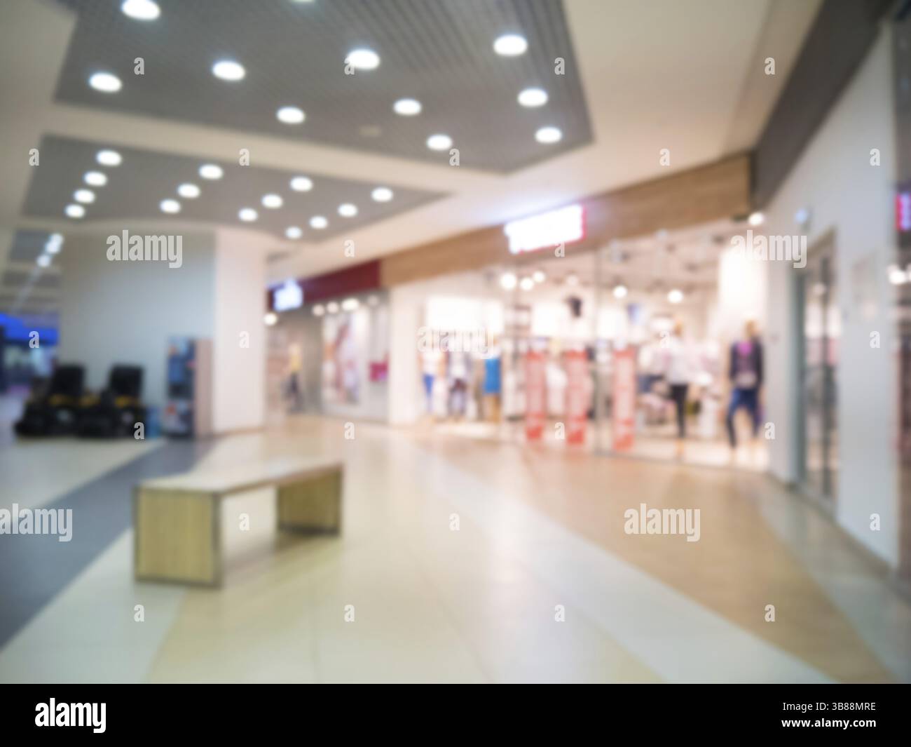 Shopping mall blur background hi-res stock photography and images - Alamy
