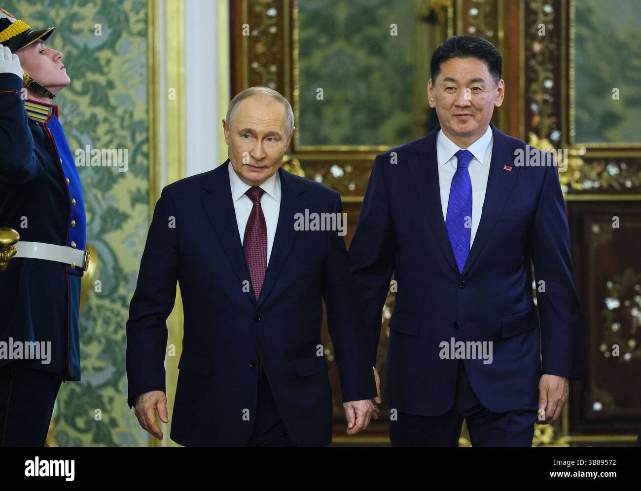Russian President Vladimir Putin, centre, and Mongolian President ...