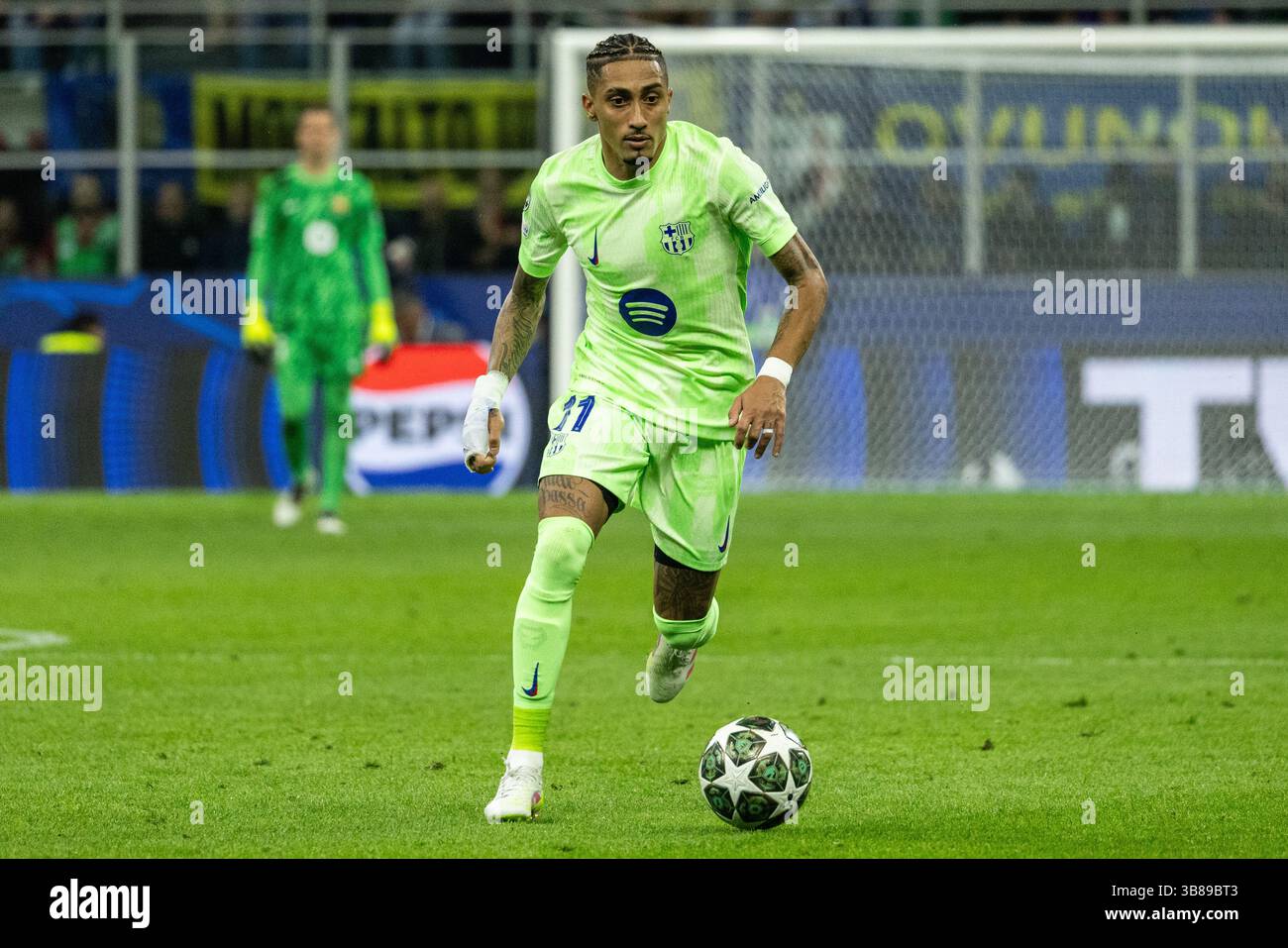 Raphinha FC Barcelona during semi-finals 2nd leg match Fc ...