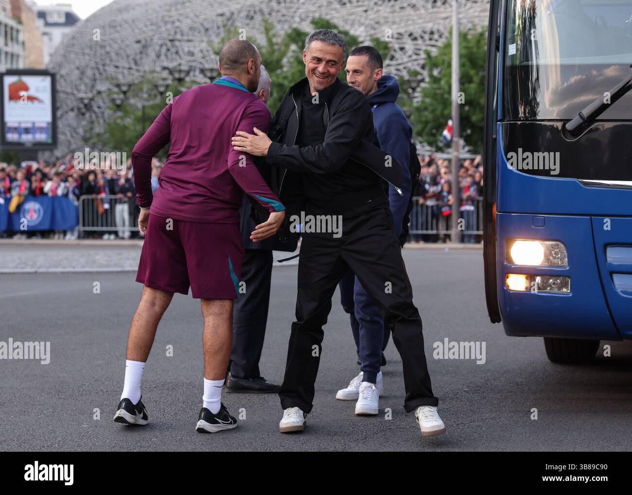 Paris, France. 7th May, 2025. Luis Enrique manager of Paris Saint ...