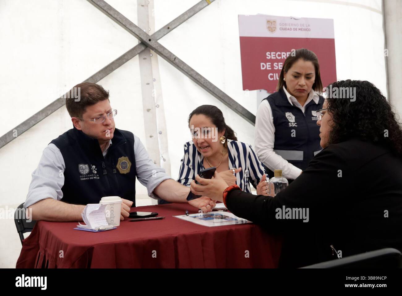 Secretary of Citizen Security, Pablo Vazquez, during "Zocalo de ...