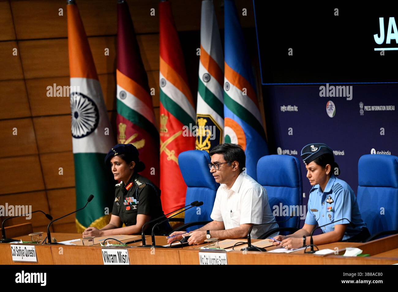 NEW DELHI, INDIA - MAY 7: Foreign Secretary Vikram Misri, Col. Sofiya ...