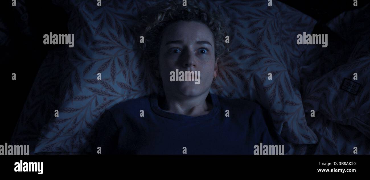 Weapons (2025) JULIA GARNER as Justine *Filmstill - Editorial Use Only ...