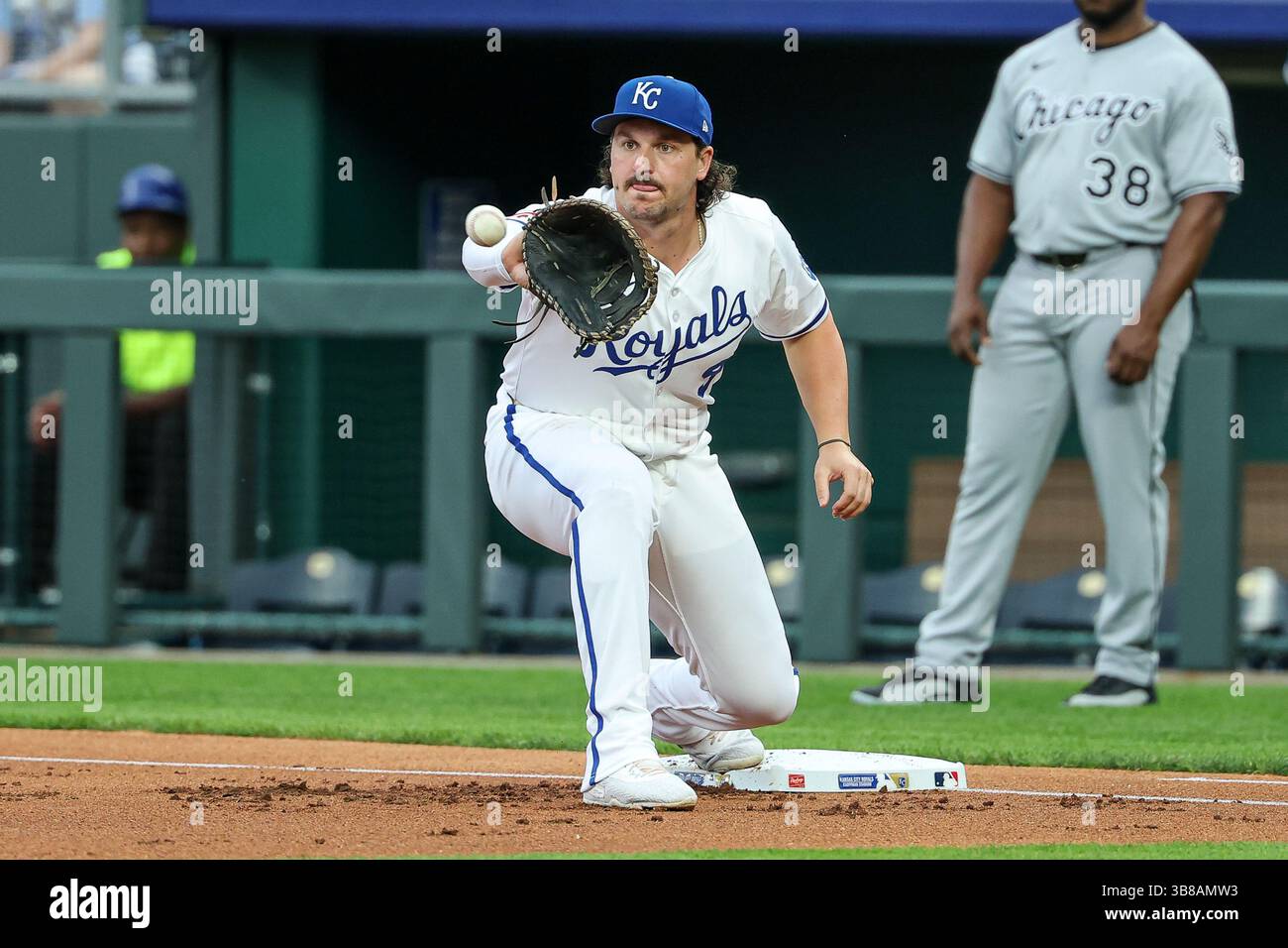 Kansas City, MO, USA. 6th May, 2025. Kansas City Royals first baseman ...