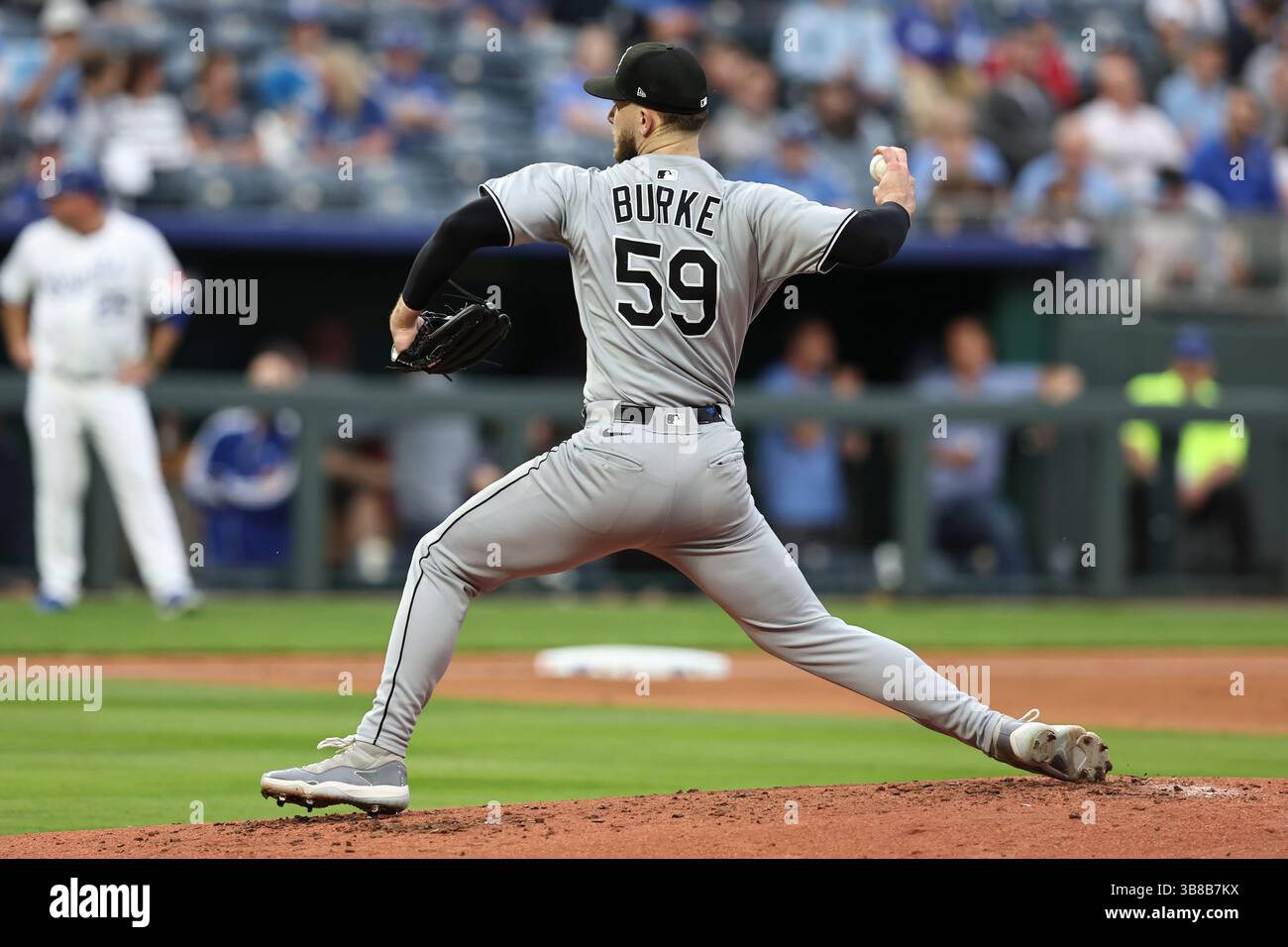 KANSAS CITY, MO - MAY 06: Chicago White Sox pitcher Sean Burke (59 ...