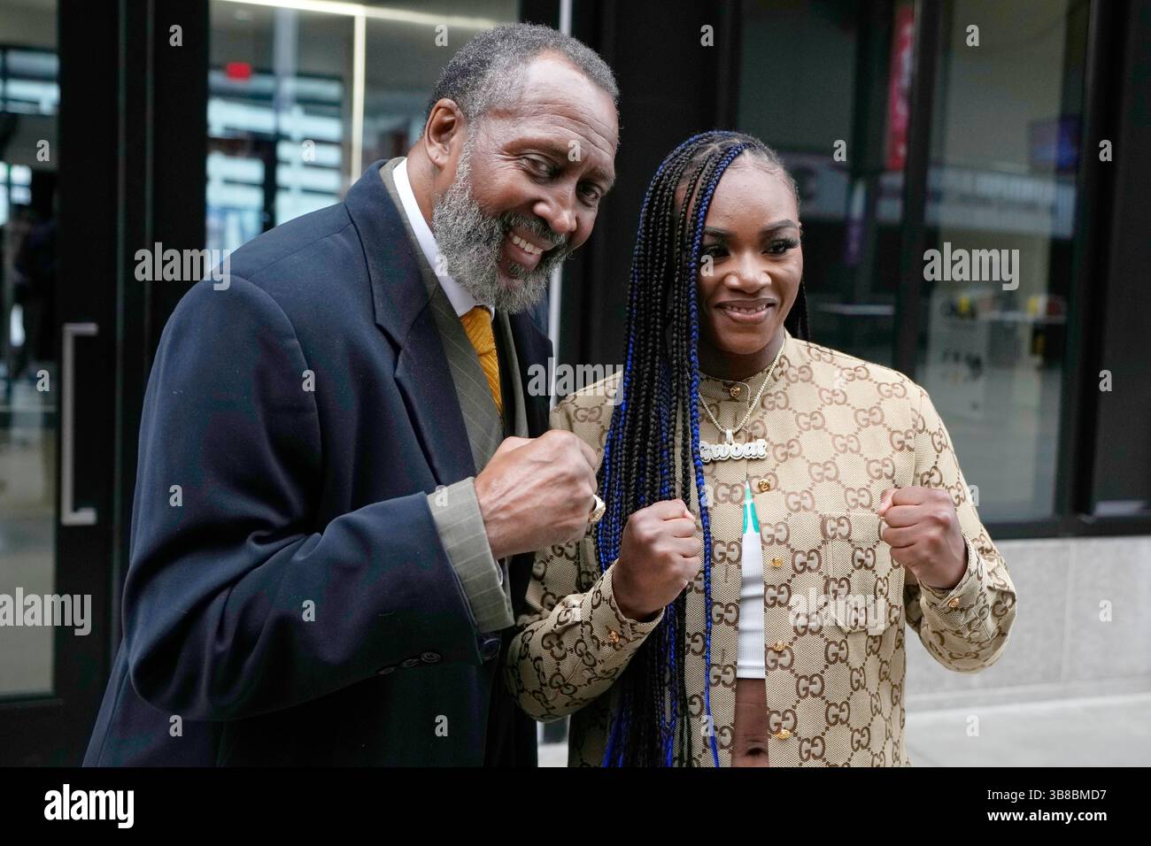 FILE - Two-time Olympic gold medalist and women's world middleweight ...