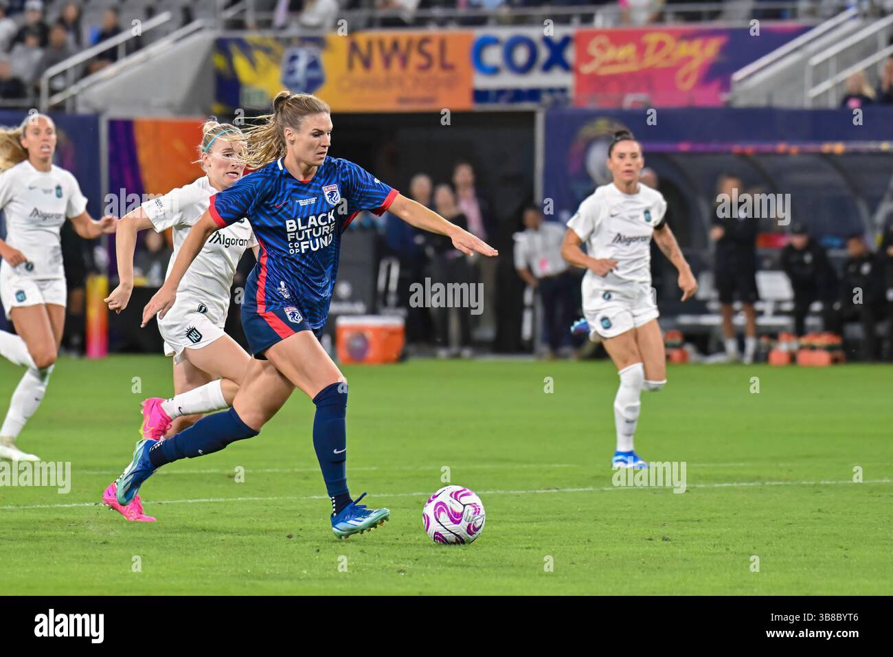 November 11, 2023: OL Reign forward Veronica Latsko (24) attacks during ...