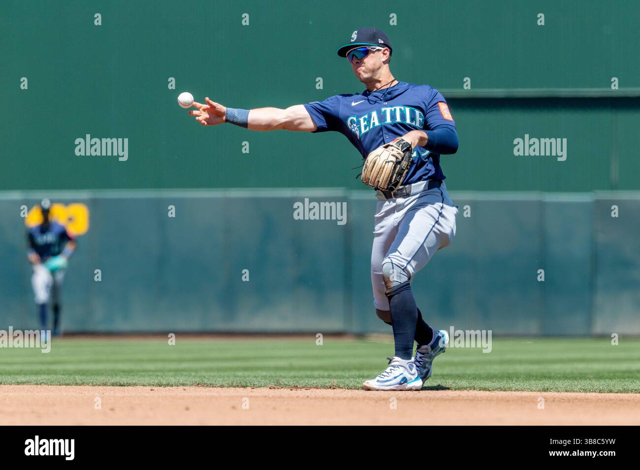 SACRAMENTO, CA - MAY 07: Seattle Mariners second baseman Dylan Moore ...