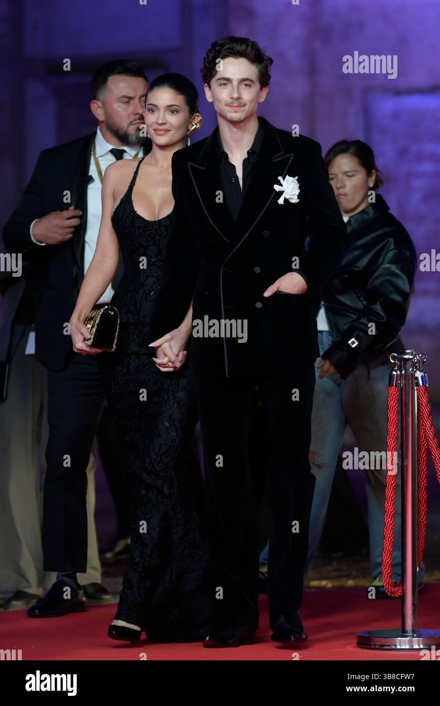 Rome, Italy. 07th May, 2025. Kylie Jenner (l) and Timothee Chalamet ...