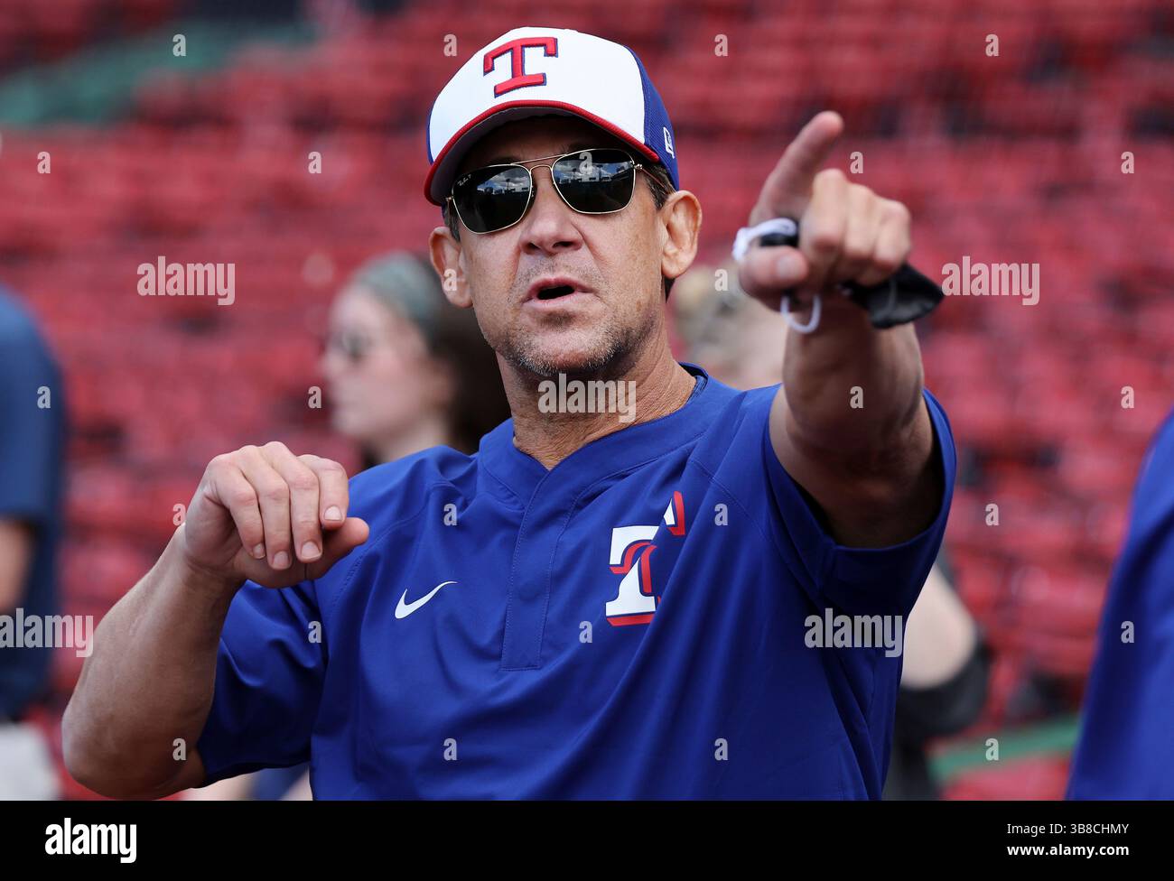 Texas Rangers hitting coach Bret Boone is pictured on the field before ...