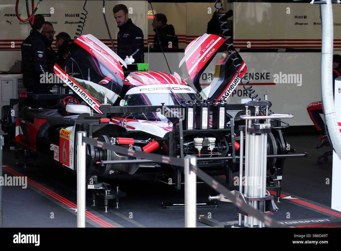 Stavelot, Belgien. 07th May, 2025. Stavelot, Belgien 07. - 10. Mai 2025: FIA WEC 6 Hours of Spa ...