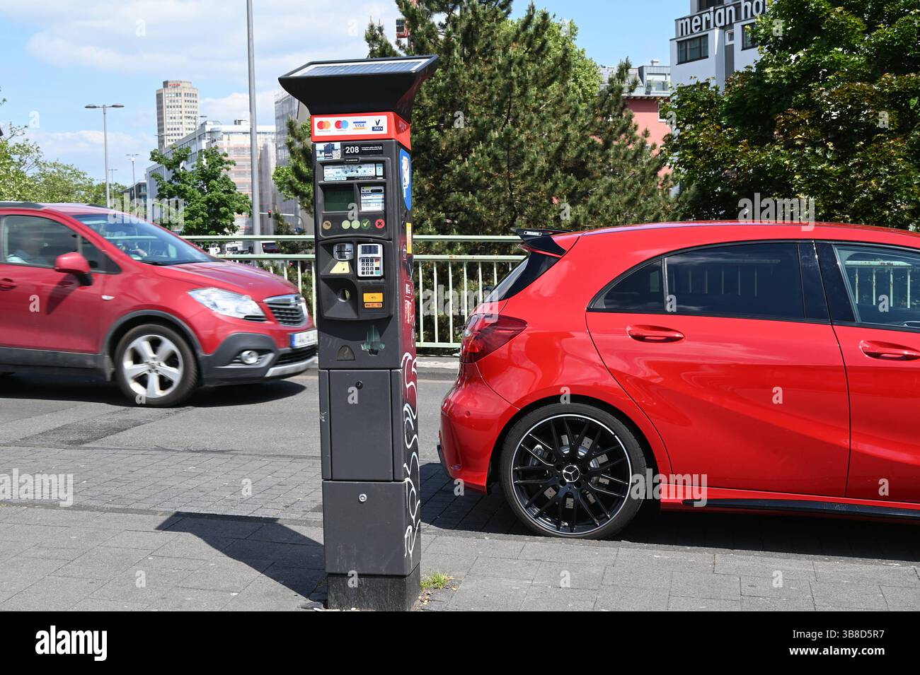 Sie Wollen Auf Einem Platz Mit Parkscheinautomat Parken