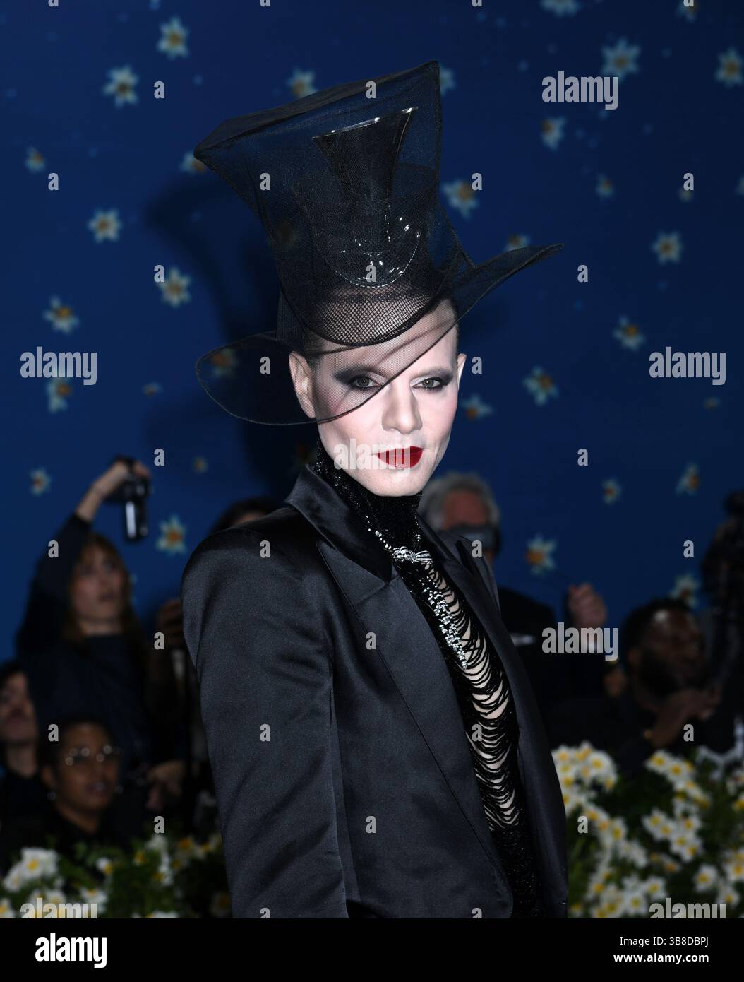 May 5, 2025, New York, Ny, United States: Jordan Roth attends the 2025 ...