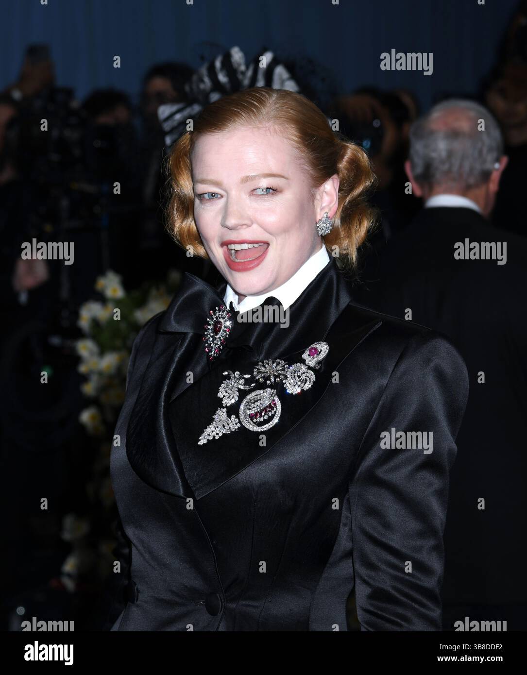 May 5, 2025, New York, Ny, United States: Sarah Snook attends the 2025 ...