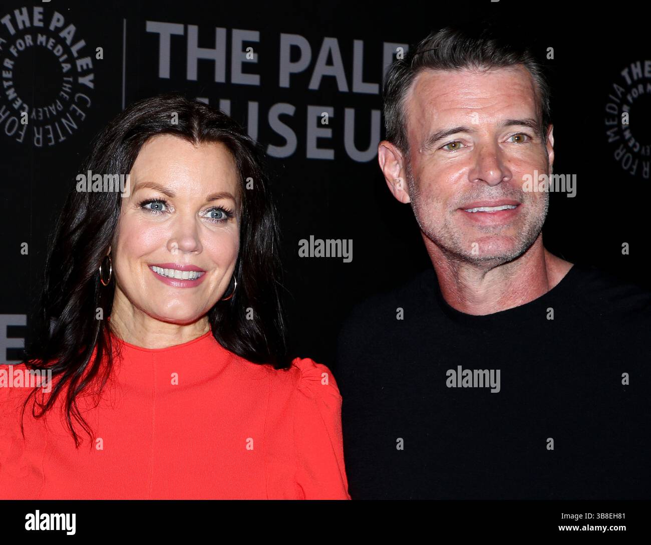 New York City, USA. 07th May, 2025. Bellamy Young and Scott Foley ...