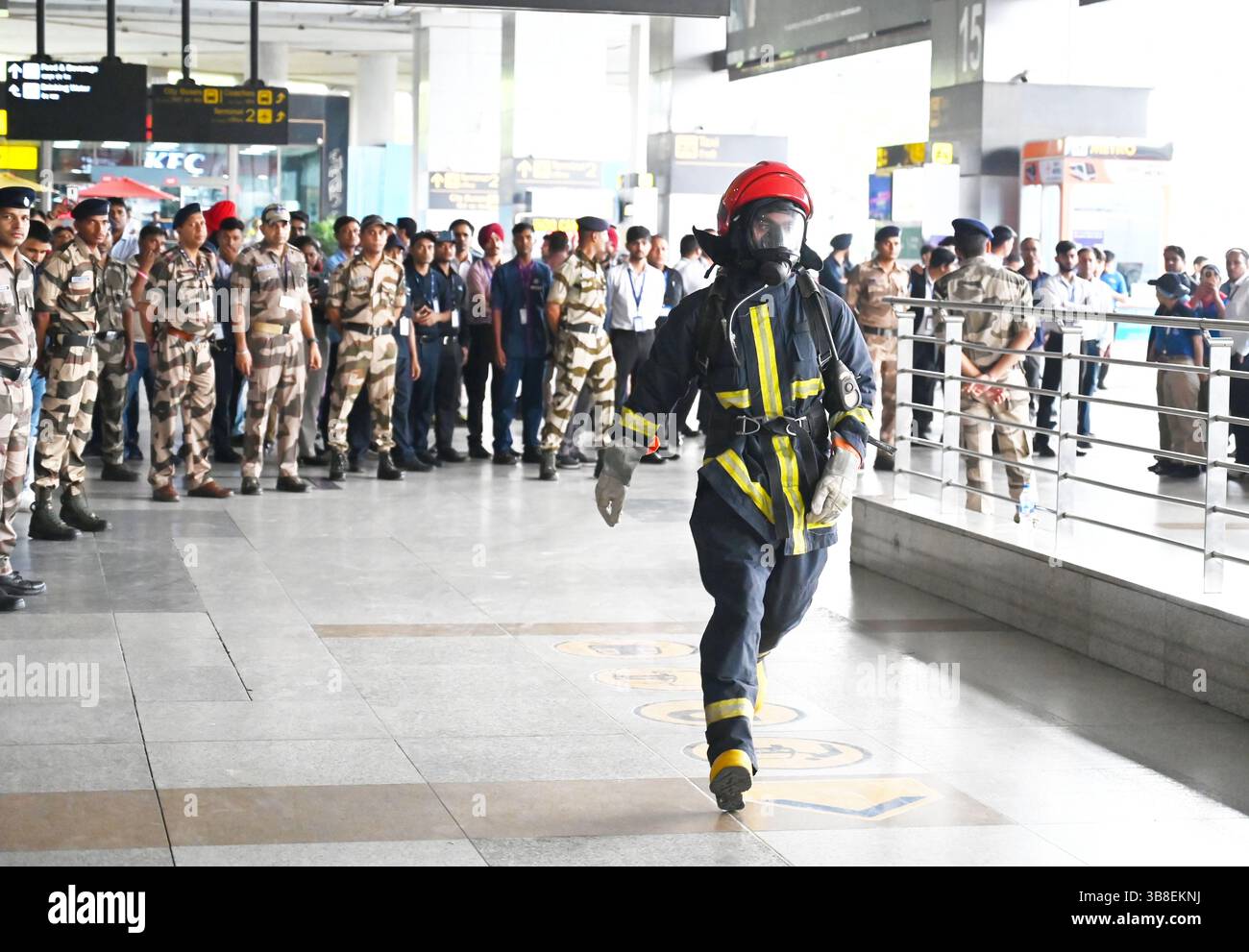 NEW DELHI, INDIA - MAY 7: Civil Defence with NDRF and Fire Services ...