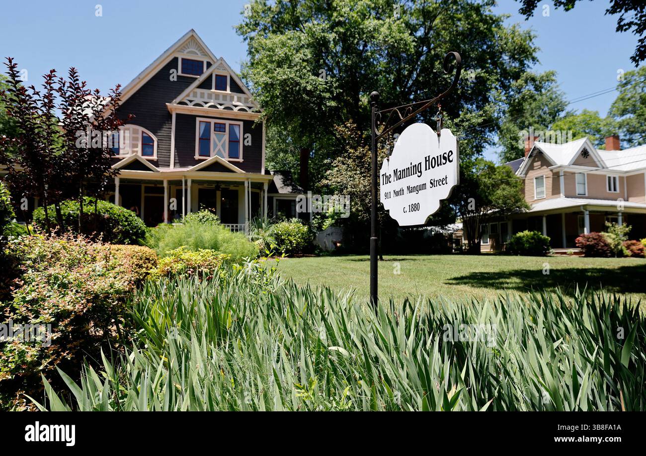 Bull durham house hi-res stock photography and images - Alamy