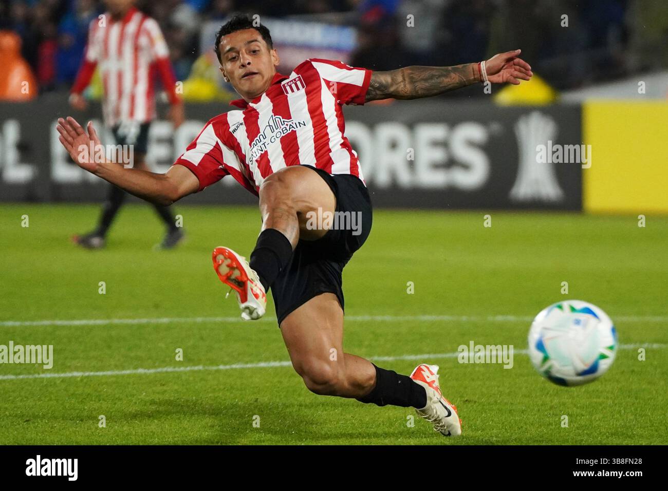 Tiago Palacios of Argentina's Estudiantes de La Plata eyes the ball ...