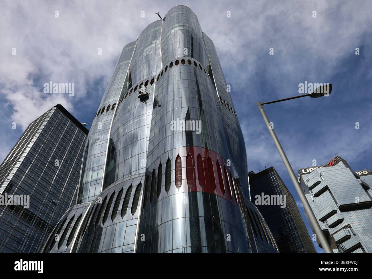 June 26, 2024, Hong Kong, CHINA: The Henderson, a new 36 storey ...