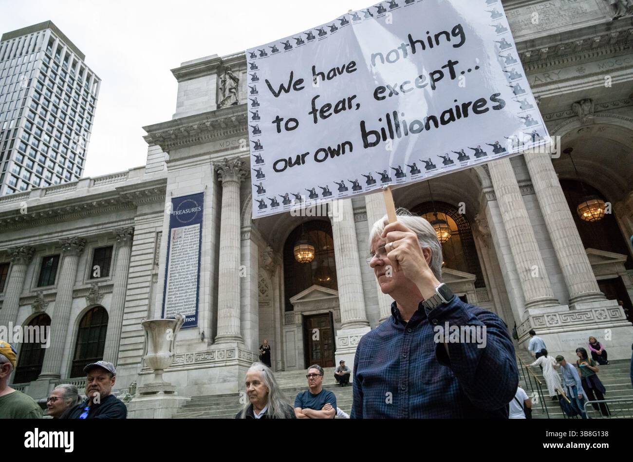 May 7, 2025, New York, New York, U.S: Demonstrators appear at the New ...