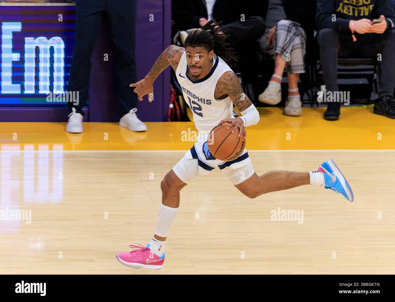 Ja morant hi-res stock photography and images - Alamy