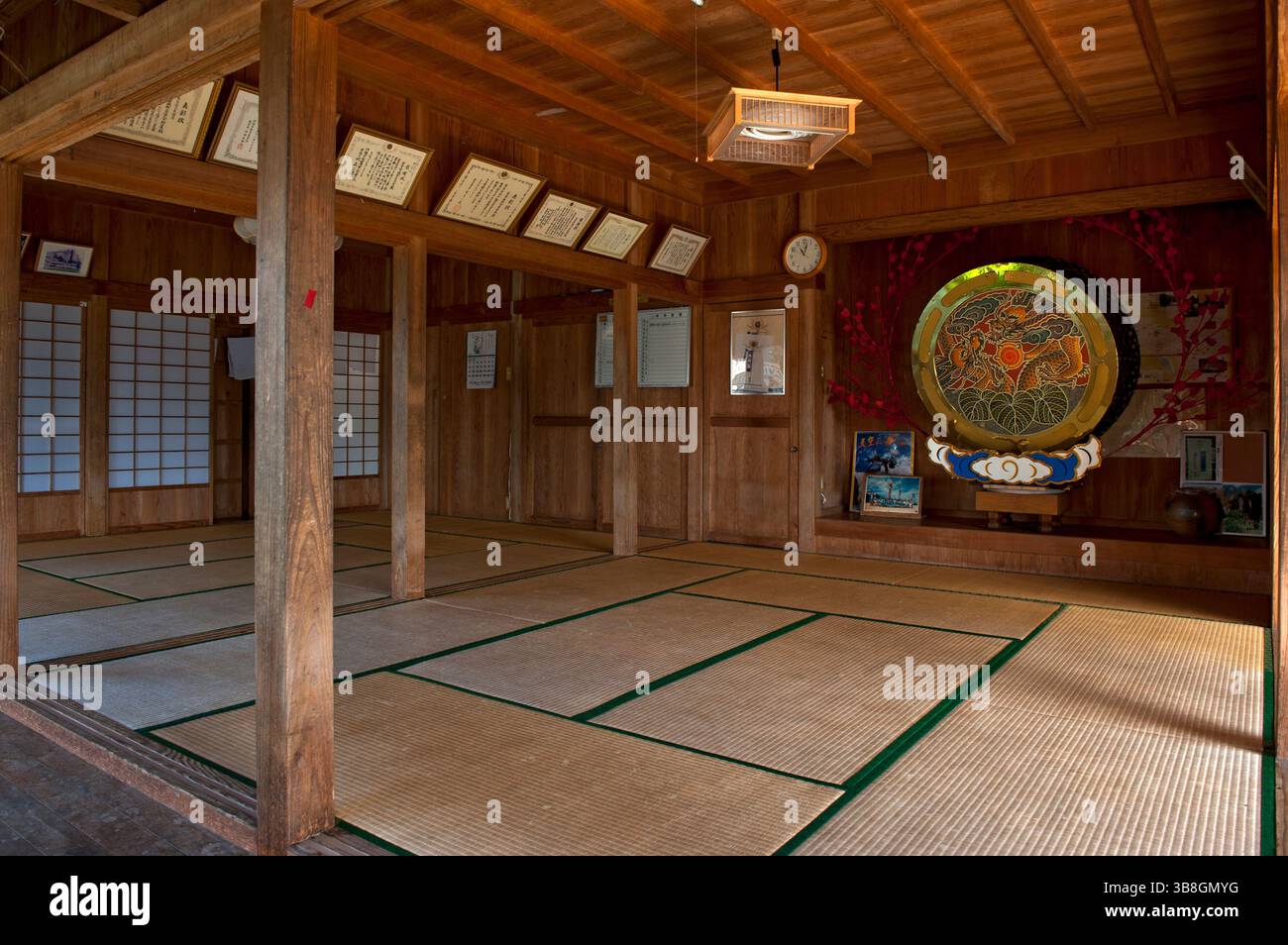 Kanagusuku village house hi-res stock photography and images - Alamy