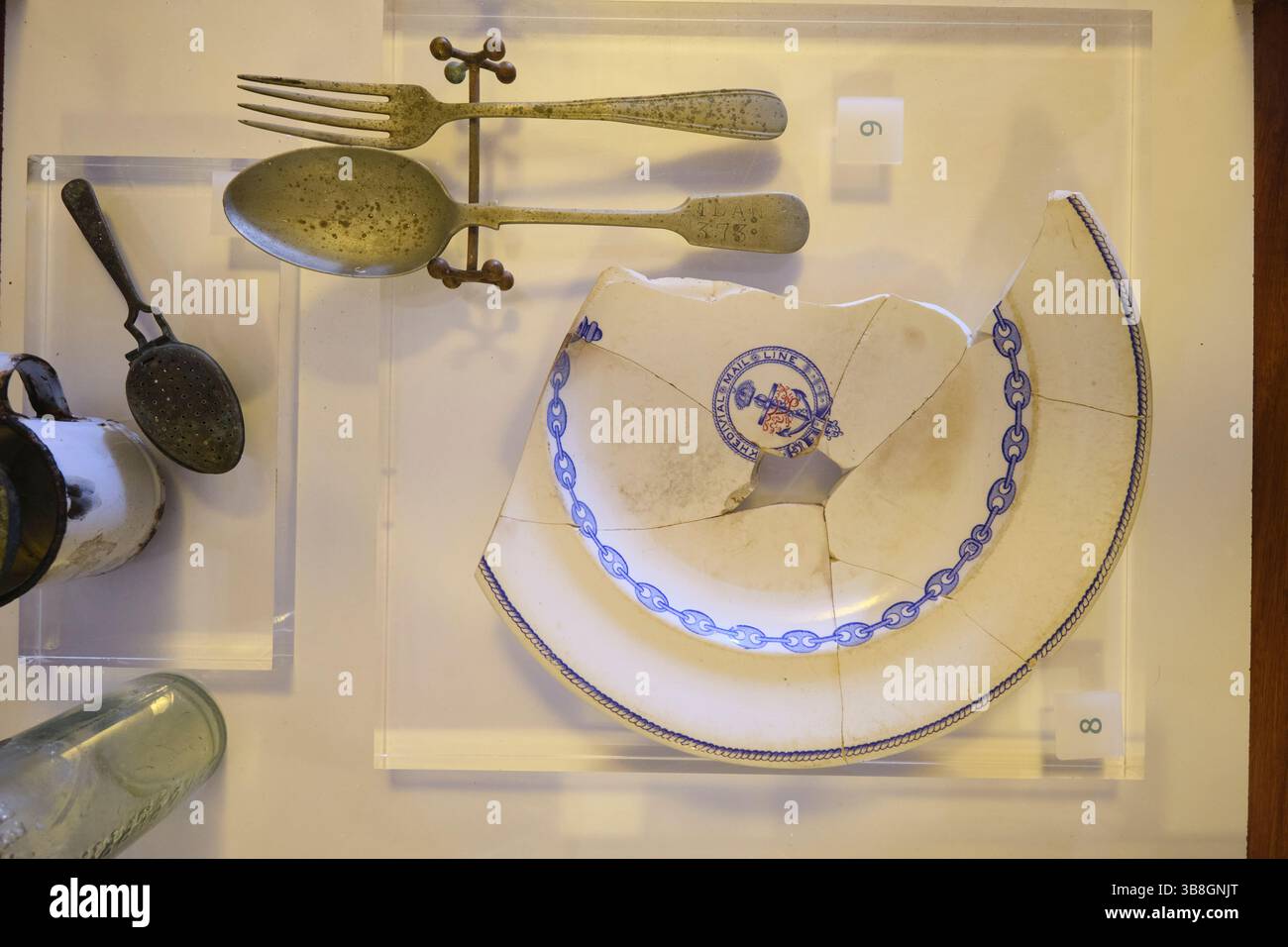 An old, cracked, broken dish and silverware. At the Namazgah Bastion ...