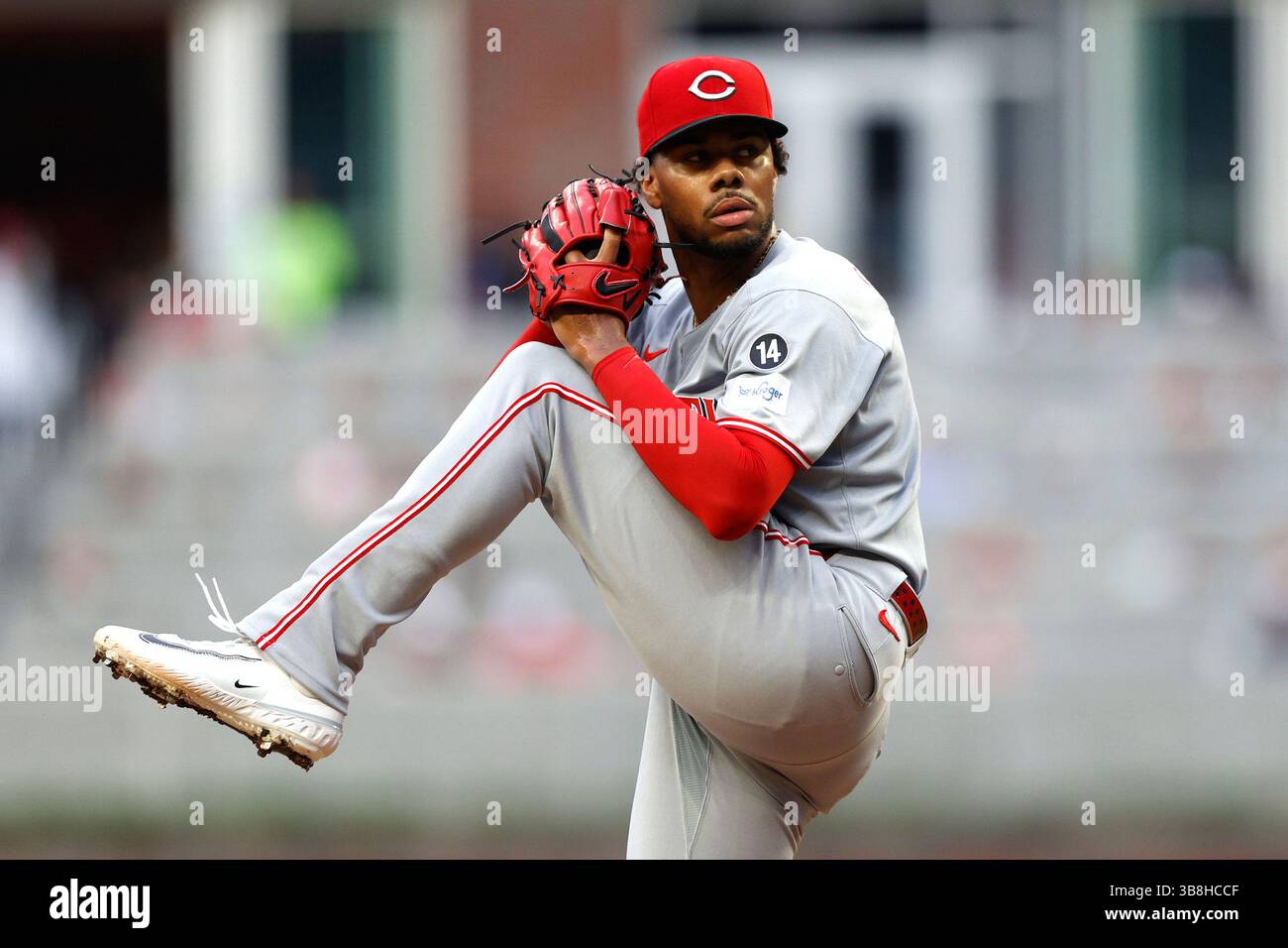 ATLANTA, GA - MAY 07: Cincinnati Reds starting pitcher Hunter Greene ...