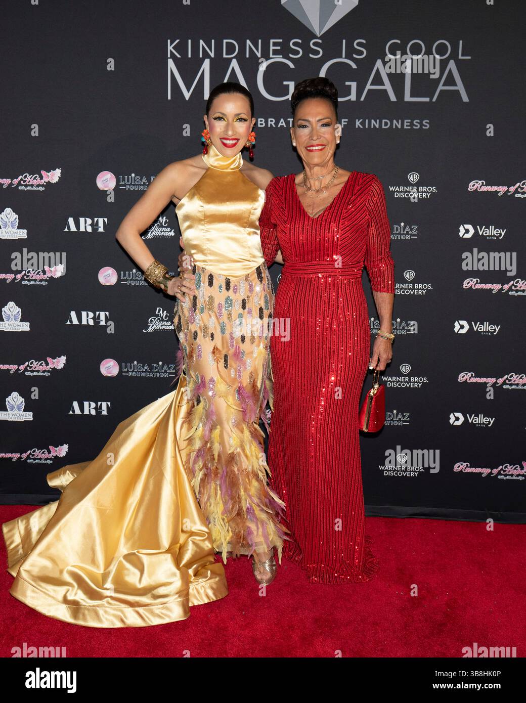 Yli liriano and Francine Fox Date attends the 2025 MAG Kindness is Cool ...