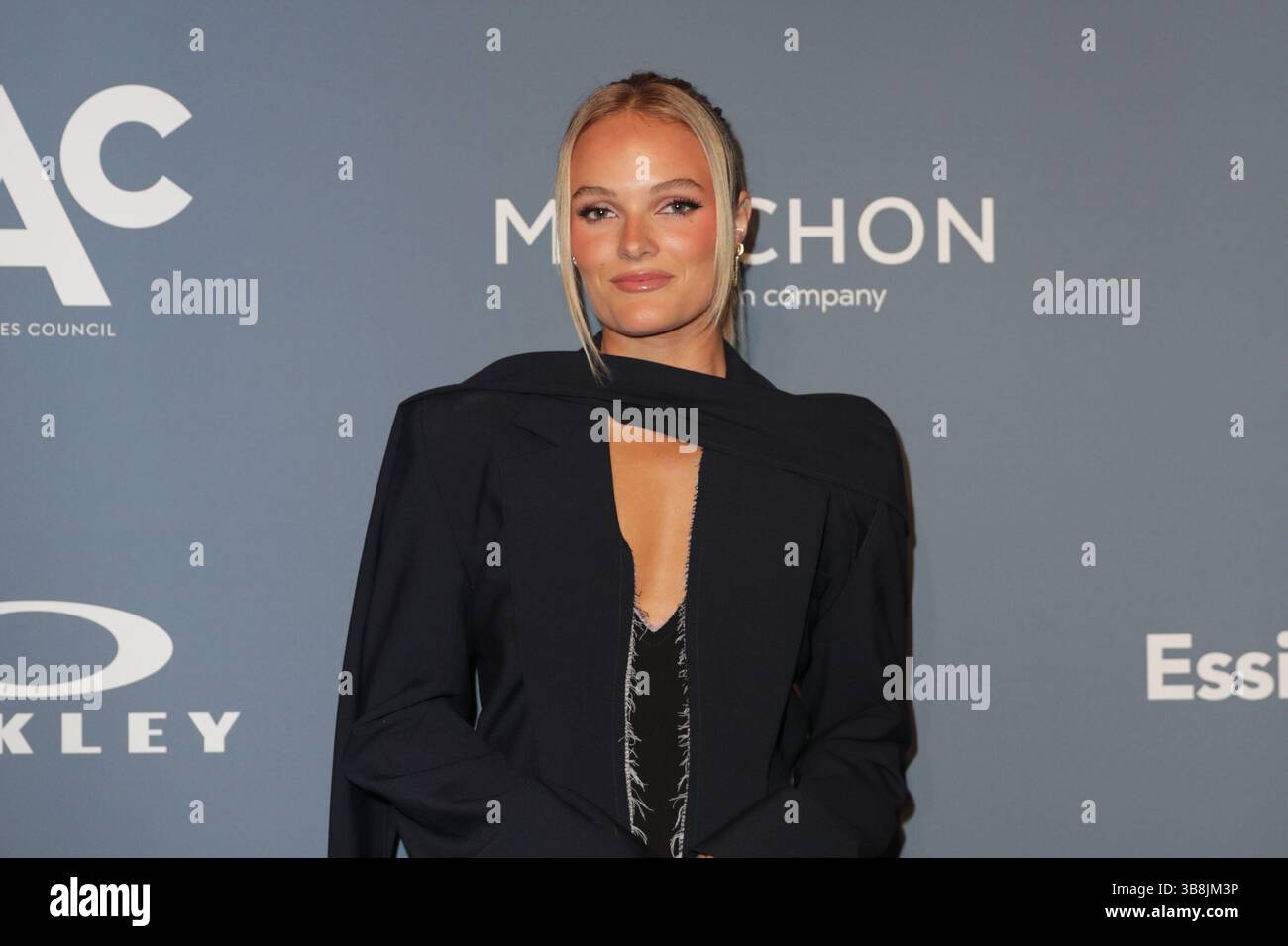 NEW YORK, NY - MAY 06, 2025: Paris Hilinski and honorees attend the ...