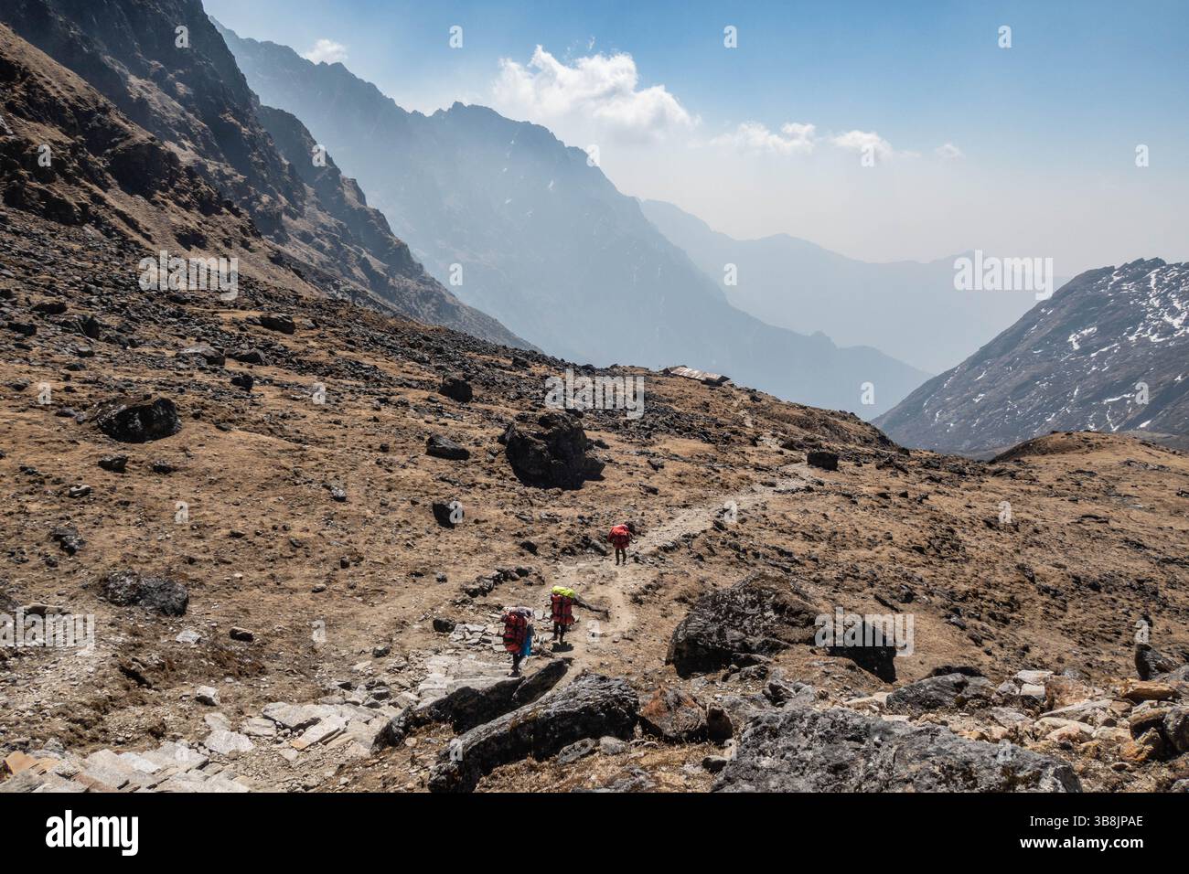 Helambu trail hi-res stock photography and images - Alamy